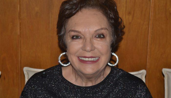 Selda Alkor: Oyuncu her şeyi oynar - Magazin Haberleri