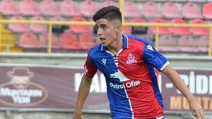 Dünyada 17 yaş altı oyuncular içinde en pahalı isim Burak İnce olduTff ...