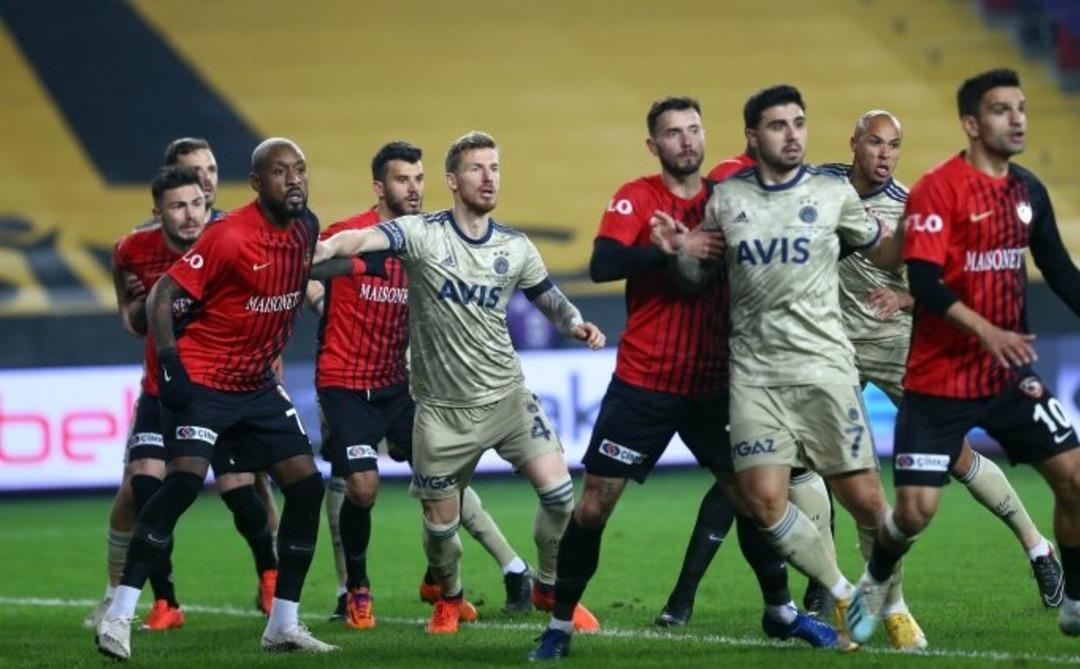 Fenerbahçe'nin kalesine gelen gol oluyor - Fenerbahçe