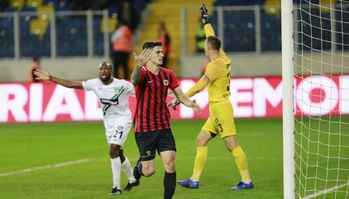 Berat Özdemir transferinde mutlu son - Trabzonspor