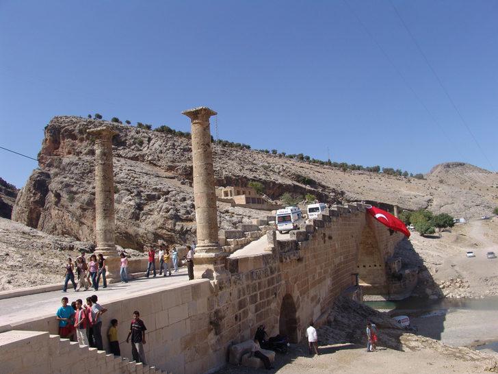 Cendere Köprüsü nerede, nasıl gidilir? Cendere Köprüsü tarihi, hikayesi ...