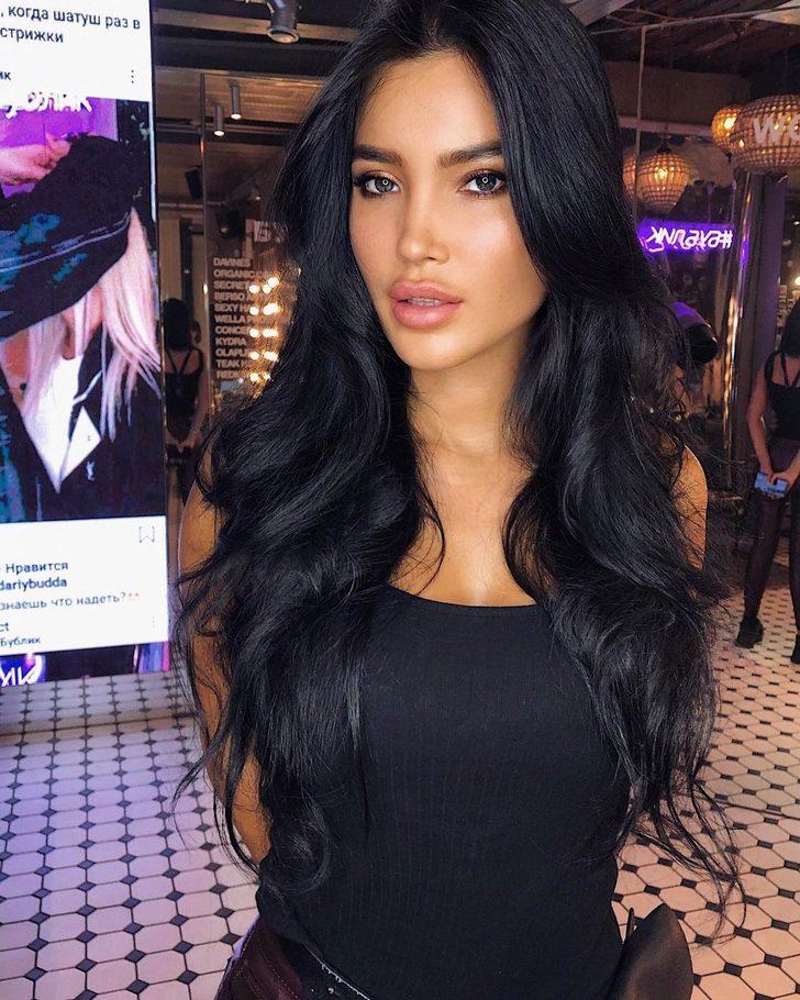 Dünyaca ünlü Rus Model Sveta Bilyalova Kusursuz Fiziğiyle Akılları