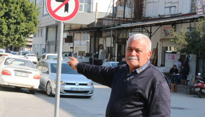 Polis ceza yazmaktan bıktı, onlar geçmekten bıkmadı! Antalya'da isyan ... Polis ceza yazmaktan bıktı, onlar geçmekten bıkmadı! Antalya'da isyan ...