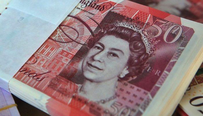 37 yıldır böylesi olmamıştı! Sterlin dolar karşısında resmen eridi ...