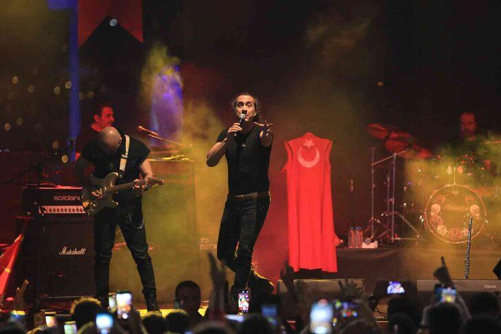 İskenderun’da Cumhuriyet konseri - Mynet Yaşam