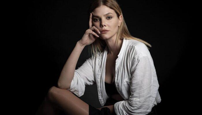 Kızılcık Şerbeti'nin Ecem'i Alara Bozbey kimdir? Alara Bozbey kaç ...