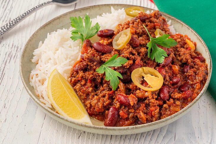 Evinizde Meksika rüzgarı estirecek lezzet: Chilli Con Carne! İşte ...