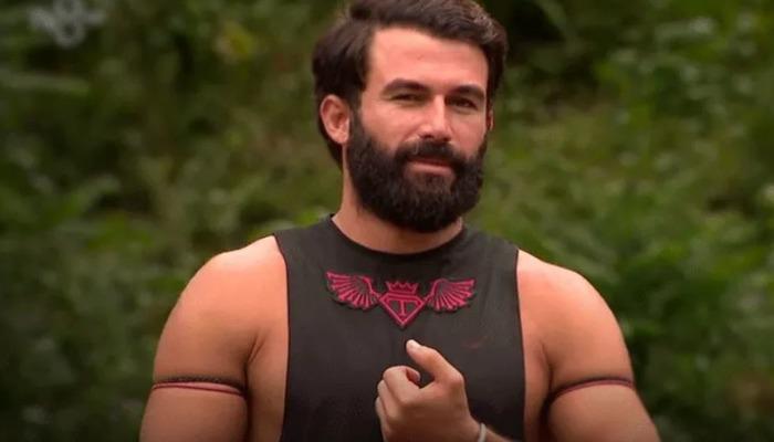 Survivor Turabi "Gitmeden sevişelim" mesajını ifşa etti! Yanıtsız ...