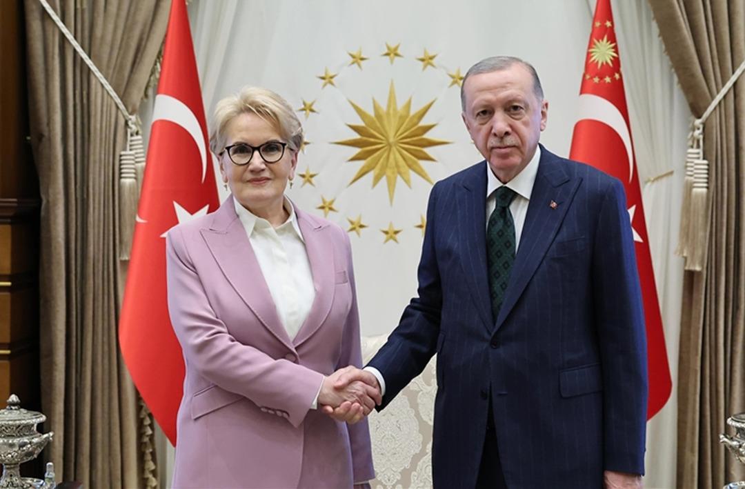 İYİ Parti'de Akşener krizi 'Fotoğraflarımı indirin' Gönderdiği yazı ...