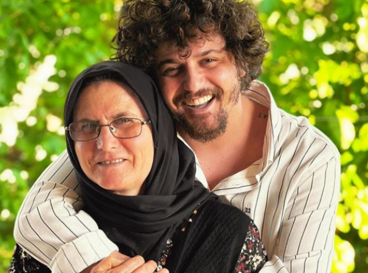 Sosyal medya fenomeni Marul Kafa'nın annesi vefat etti! Acı haberi ...