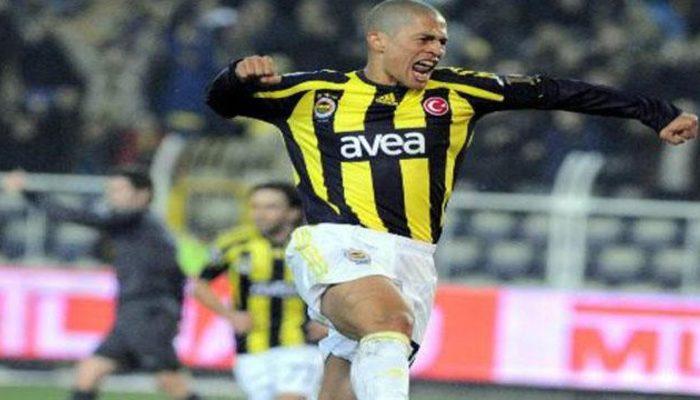 Alex'ten uyarı!Fenerbahçe