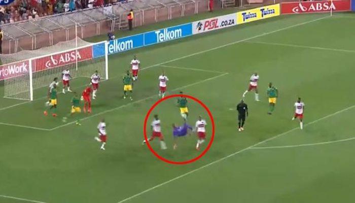 Güney Afrikalı kaleci Oscarine Masuluke rövaşata golü attıFutbol