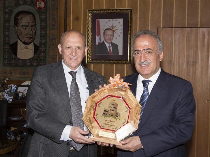Prof. Bashar Saad’den Rektör Çomaklı’ya iade-i ziyaret - Güncel Haberler
