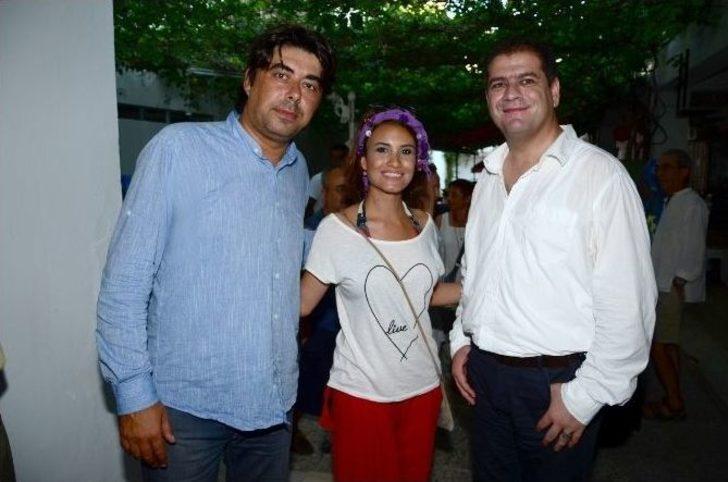 Fevzi Yavuz Sanat Evi Ve Resim Sergisi Foça’da Açıldı - İzmir Haberleri